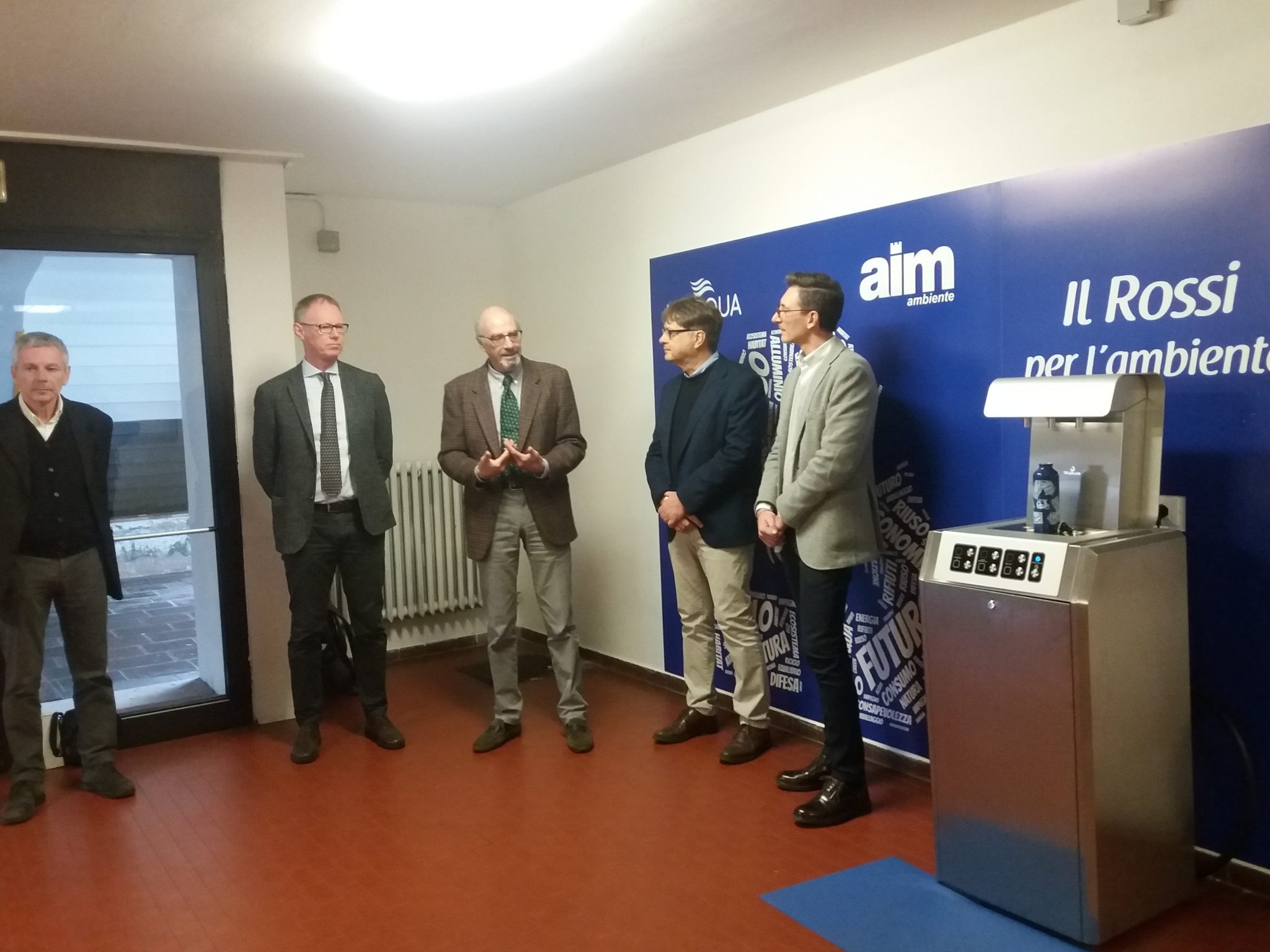 L'istituto Rossi, AIM e Viacqua insieme per l'ambiente - Vipiù