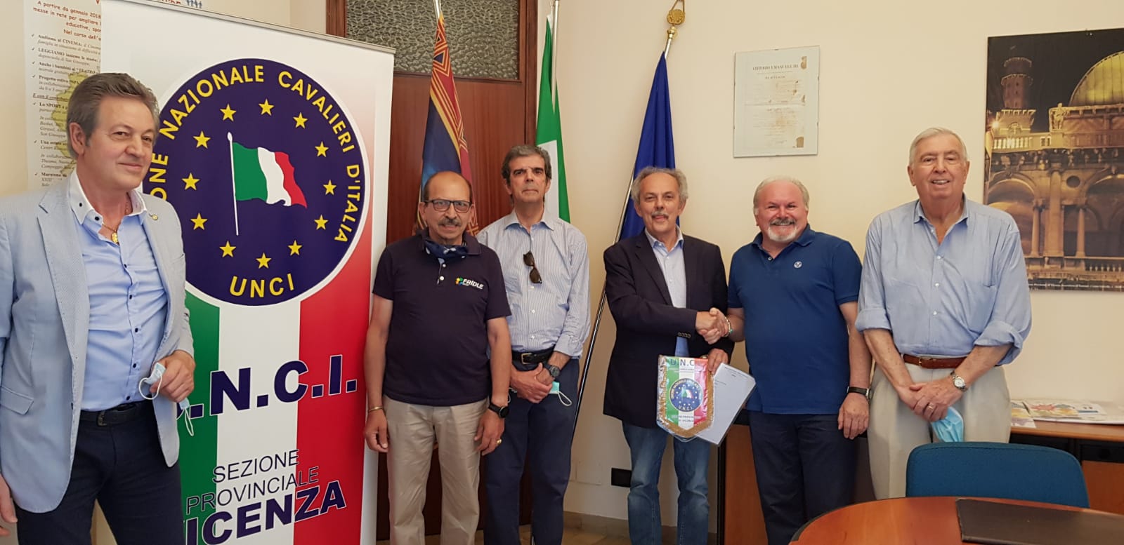 Unione Nazionale Cavalieri d'Italia, 2000 euro per Ipab per minori Vicenza