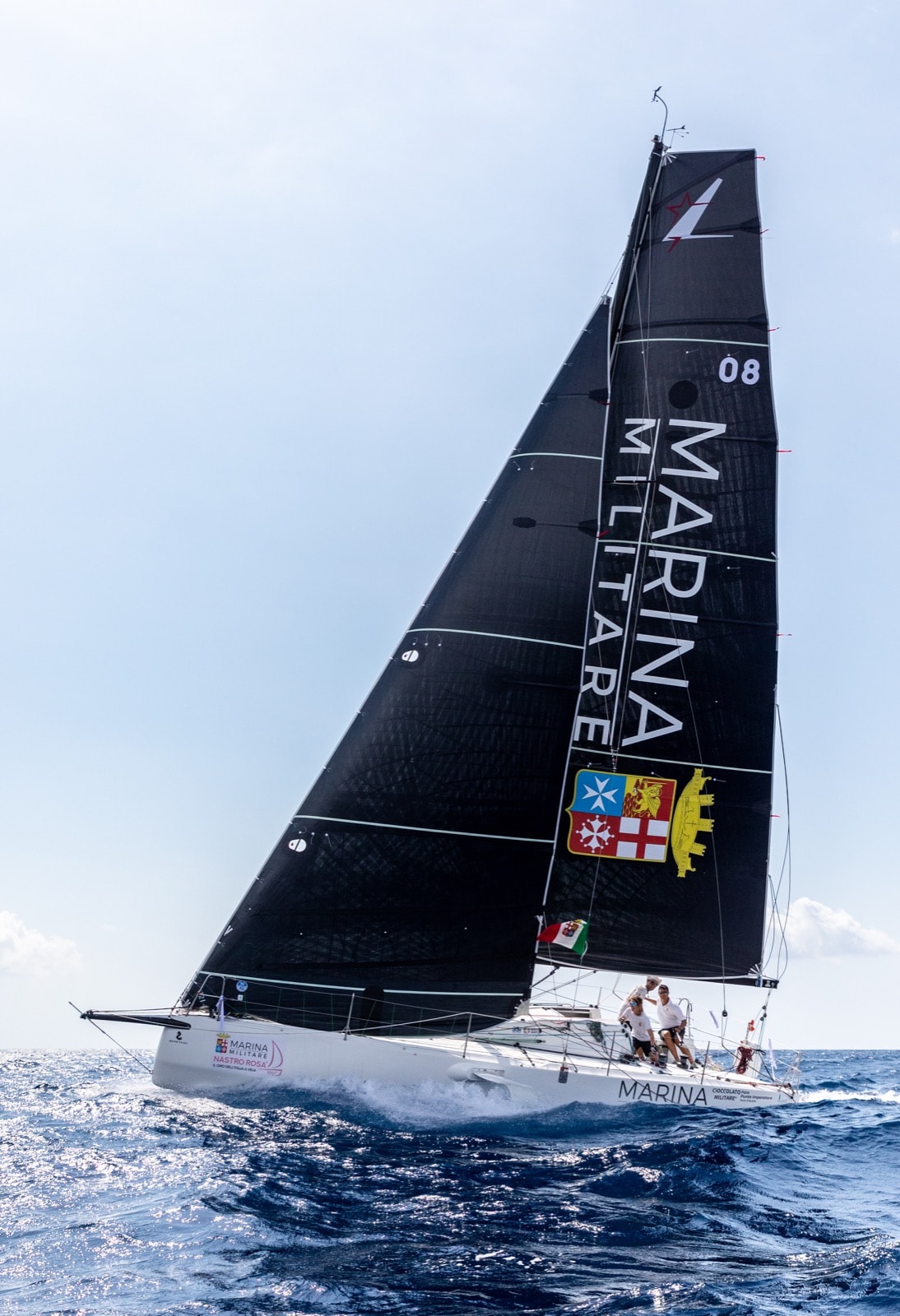 Marina Militare Nastro Rosa Tour 2021: la flotta dovrebbe transitare ...