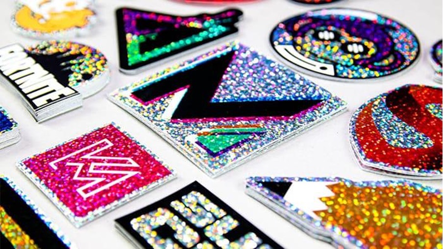 Adesivi: sono uno strumento di marketing essenziale per le aziende