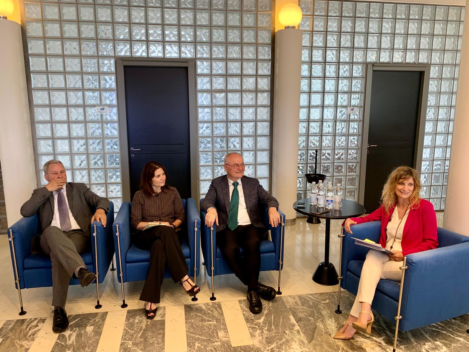 Lara Bisin, candidata Azione, con CEO GDS Cariolato e Spanevello- Vipiù