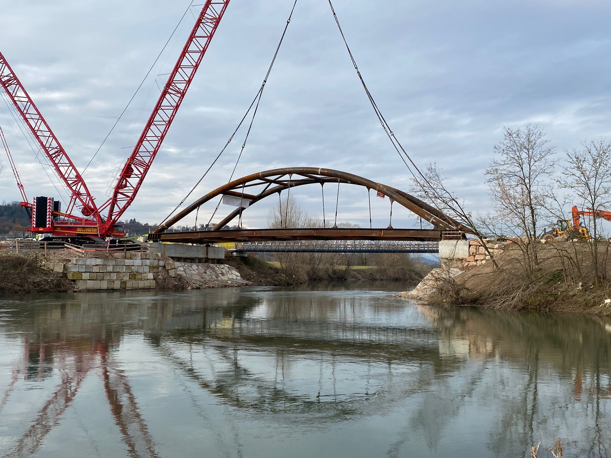 Ponte di Secula a Longare: posata la struttura, pronto a primavera